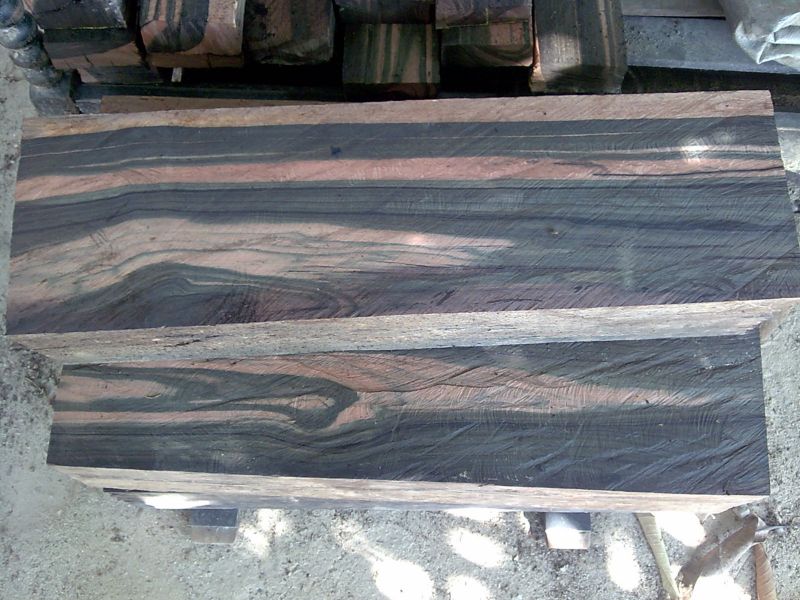 Koleksi Pisau, Parang Dan Golok: Kayu Malam from the Filiphine