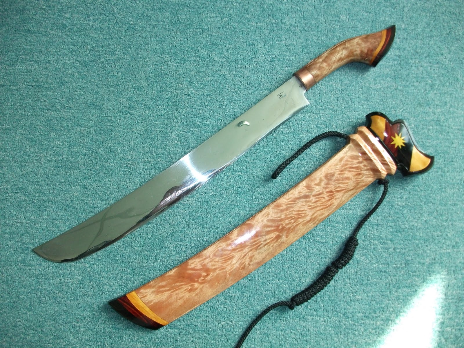 Koleksi Pisau, Parang Dan Golok: Parang Panjang Cap Bendera Sarawak