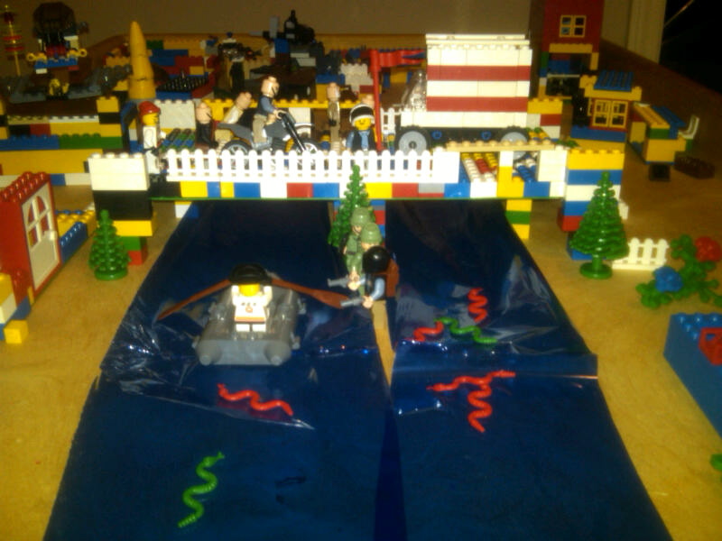 LEGO Quest Kids: Bridge Photos