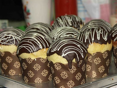 Alaishaa's Kitchen: ROTI COKLAT TOPPING COKLAT