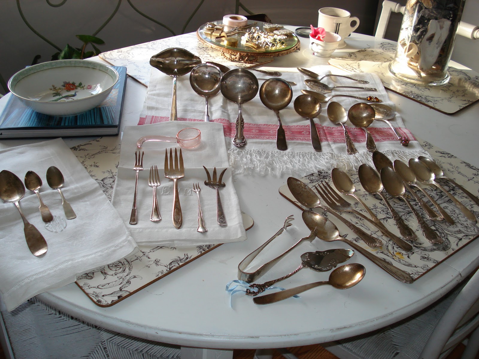 Curtains In My Tree: Cleaning the silver