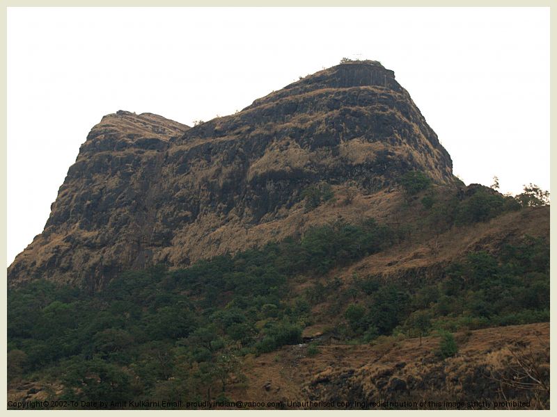 श्रीमंत छञपती शिवरायांना मानाचा मुजरा...: RAIGADH - rajdhani fort of ...