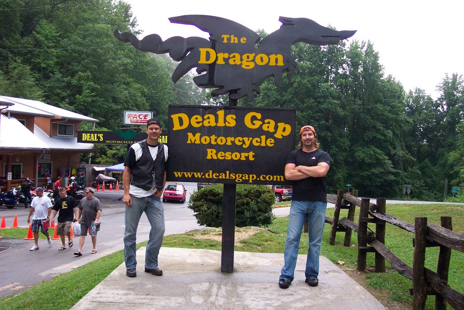 Frank (James) Buonocore's The Ride: The Tail of the Dragon, Gatlinburg ...