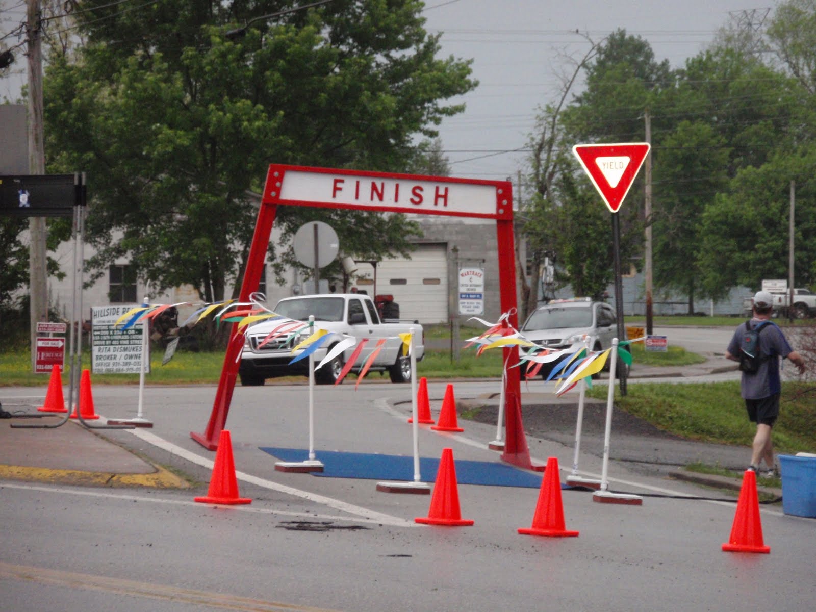 OneAverageRunner: 412 Minutes at the Strolling Jim 40 Mile Run