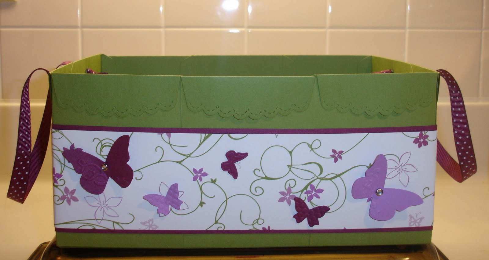 Wanna Be Creative: Scalloped Envelope Box and Card
