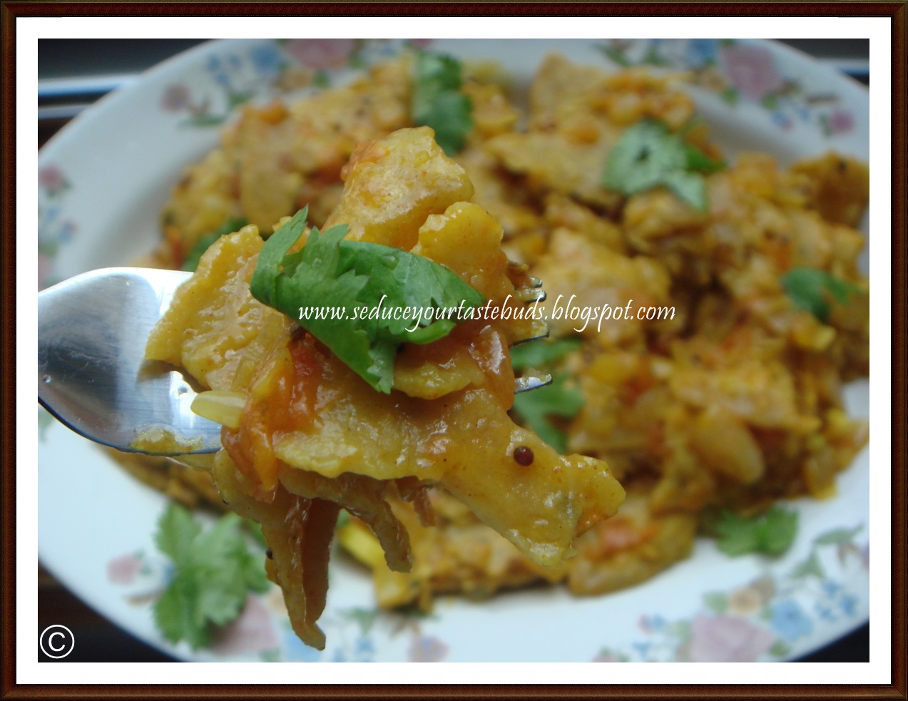 Seduce Your Tastebuds...: Seyal Phulka