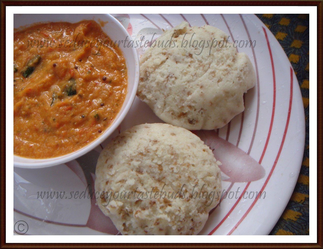 Seduce Your Tastebuds...: Kollu Idli | Horsegram Idli