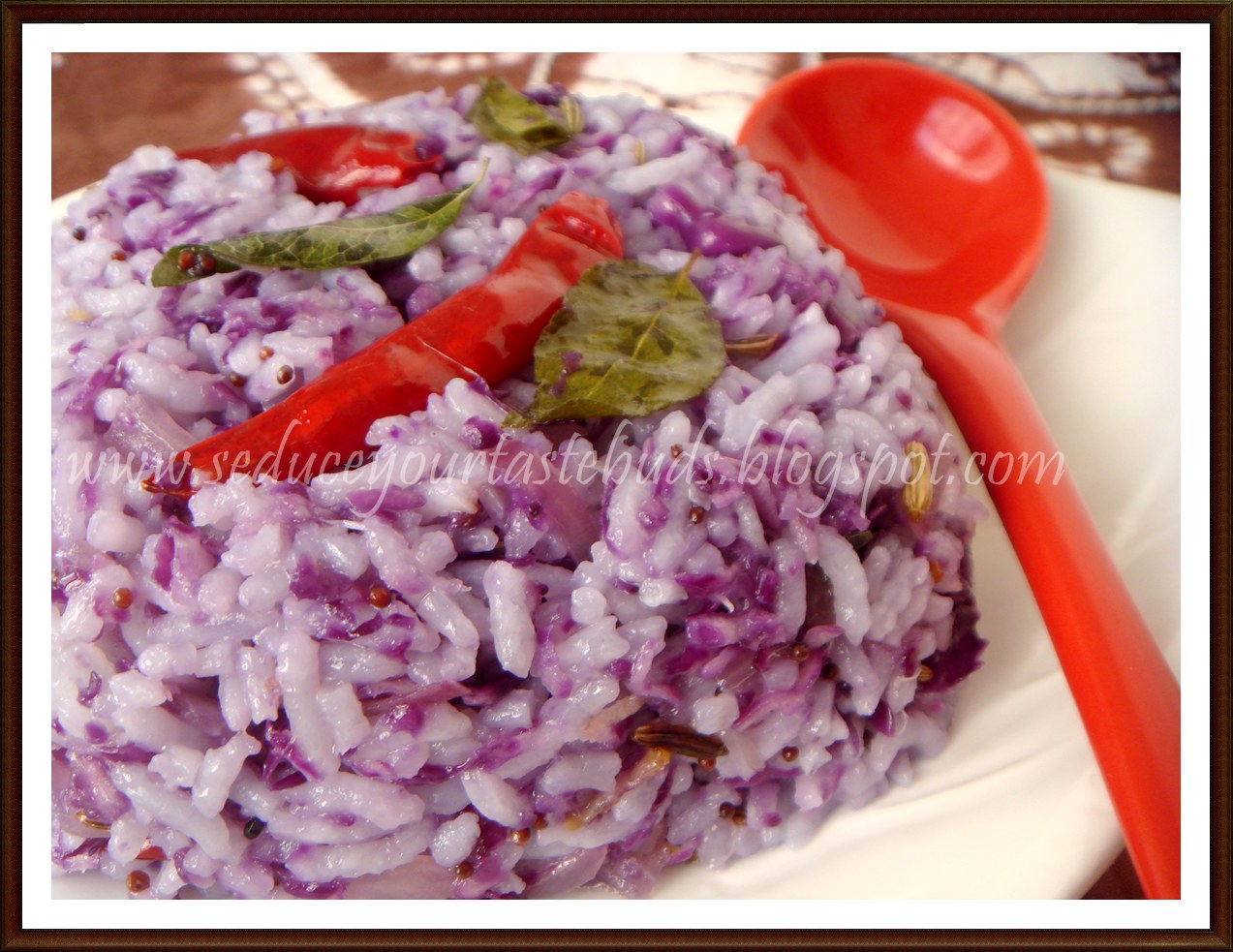 Purple Cabbage Rice - Seduce Your Tastebuds...
