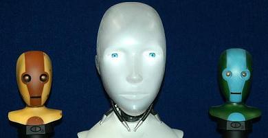 K E Z I A: I,ROBOT, a great movie about Human Computer Interaction