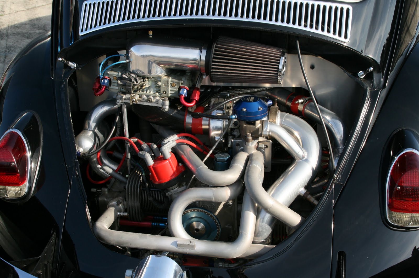 BR-look: Nice engine bay shots...