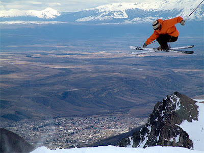 LA NUEVA CARAVANA: Es hermoso esquel, lo recomienda el editor.