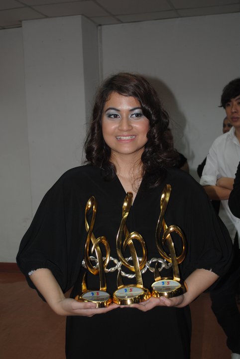 ijai + cakap = dengar: Anugerah Juara Lagu 25 .ada yang korang tak tahu ...