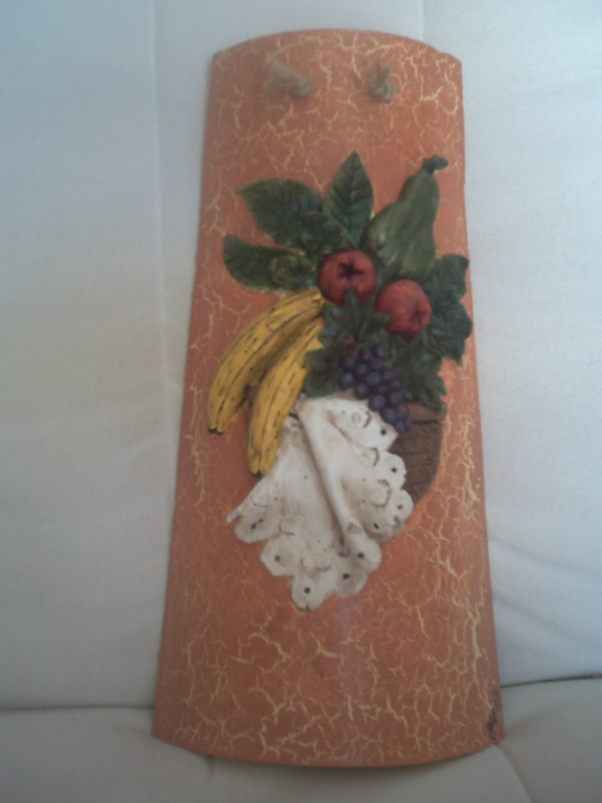 De Todo Un Poco: TEJAS DECORADAS