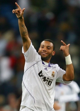 Parecidos en el futbol y en la vida: Robinho y Marcelo