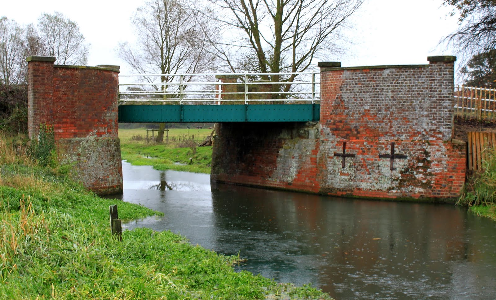 Captain Ahab's Watery Tales: Rebuilt bridges of the River Bure