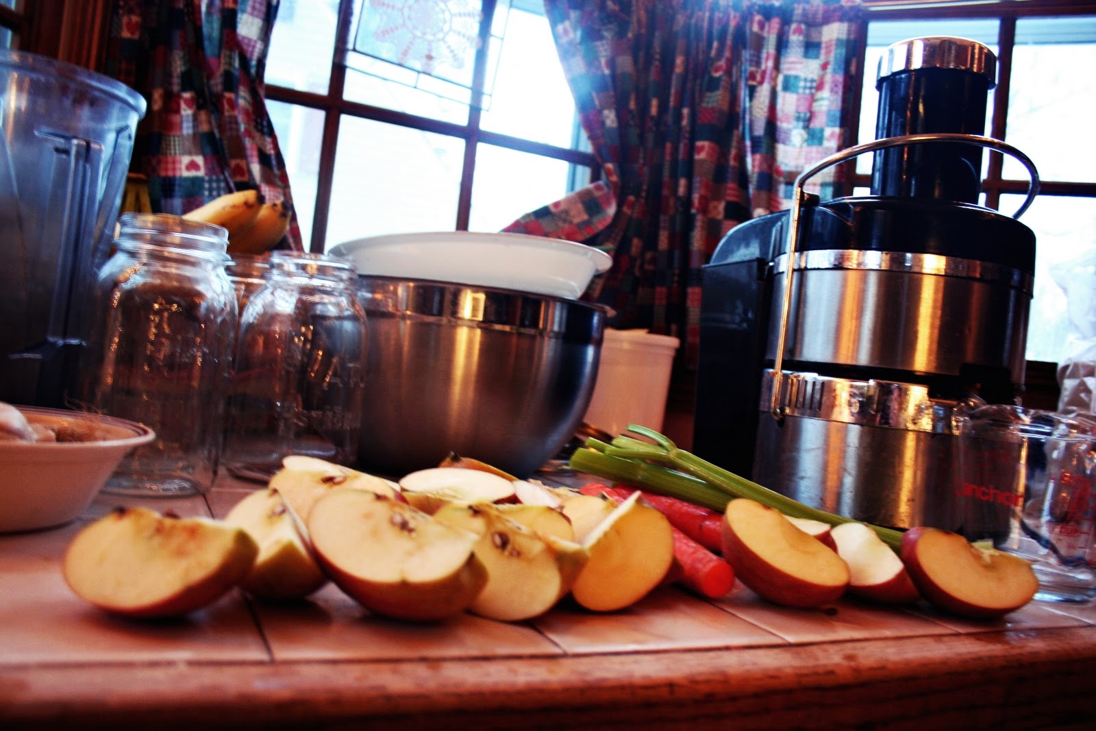 hold on, love . . .: wordless sunday: juice.