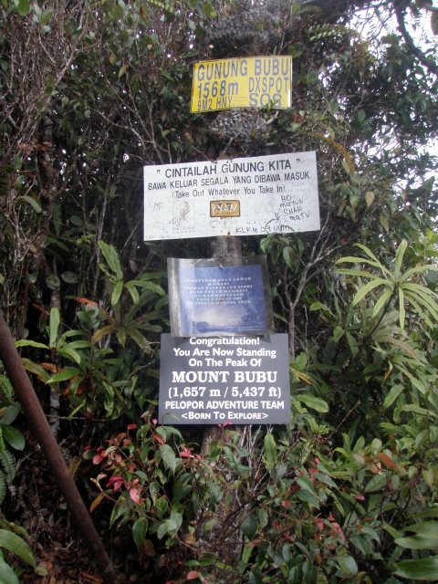 SEASON EXPLORER: Mount Bubu the 'blood sucker leech' 1657 m 14-16 Mei 2010