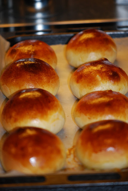 Camillas mat & kakedesign: Hveteboller og vaniljeboller.