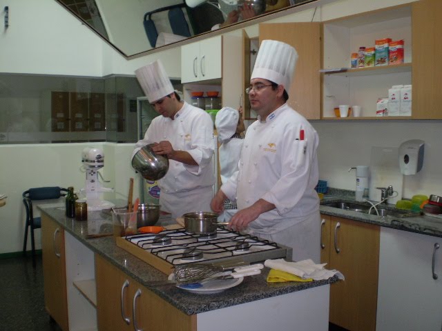 "El Chinital" online: ¡¡¡ Los Chefs del Instituto Arrayanes demostraron ...