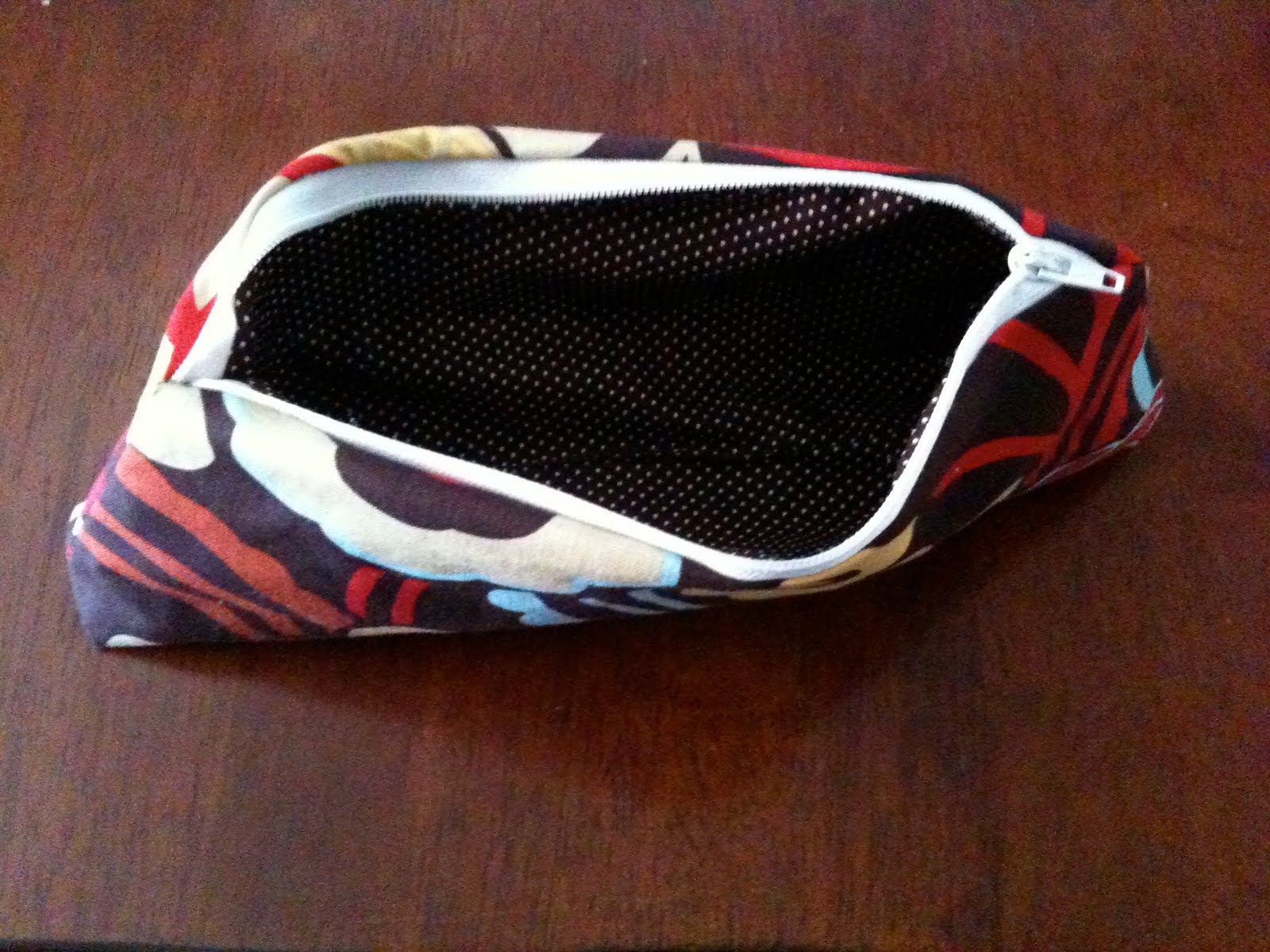 Auntie Kerrie's Collection: Pencil Case Tutorial