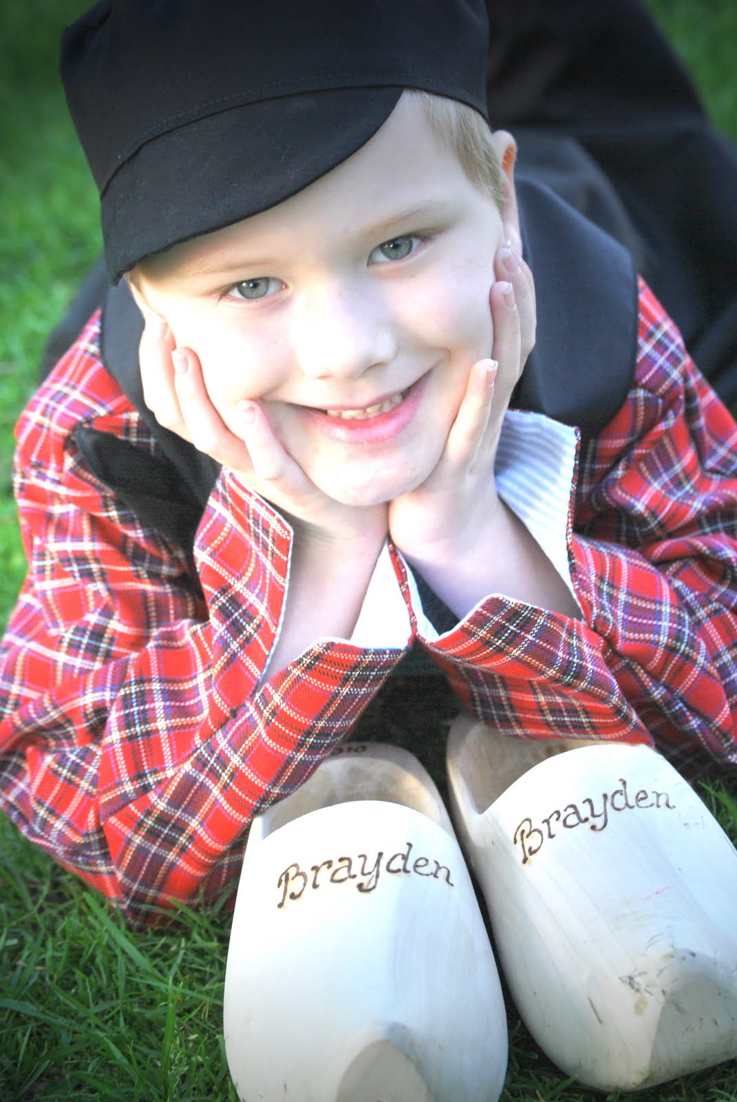 Fits 'N' Giggles Photography: Cute Little Dutch Boy!