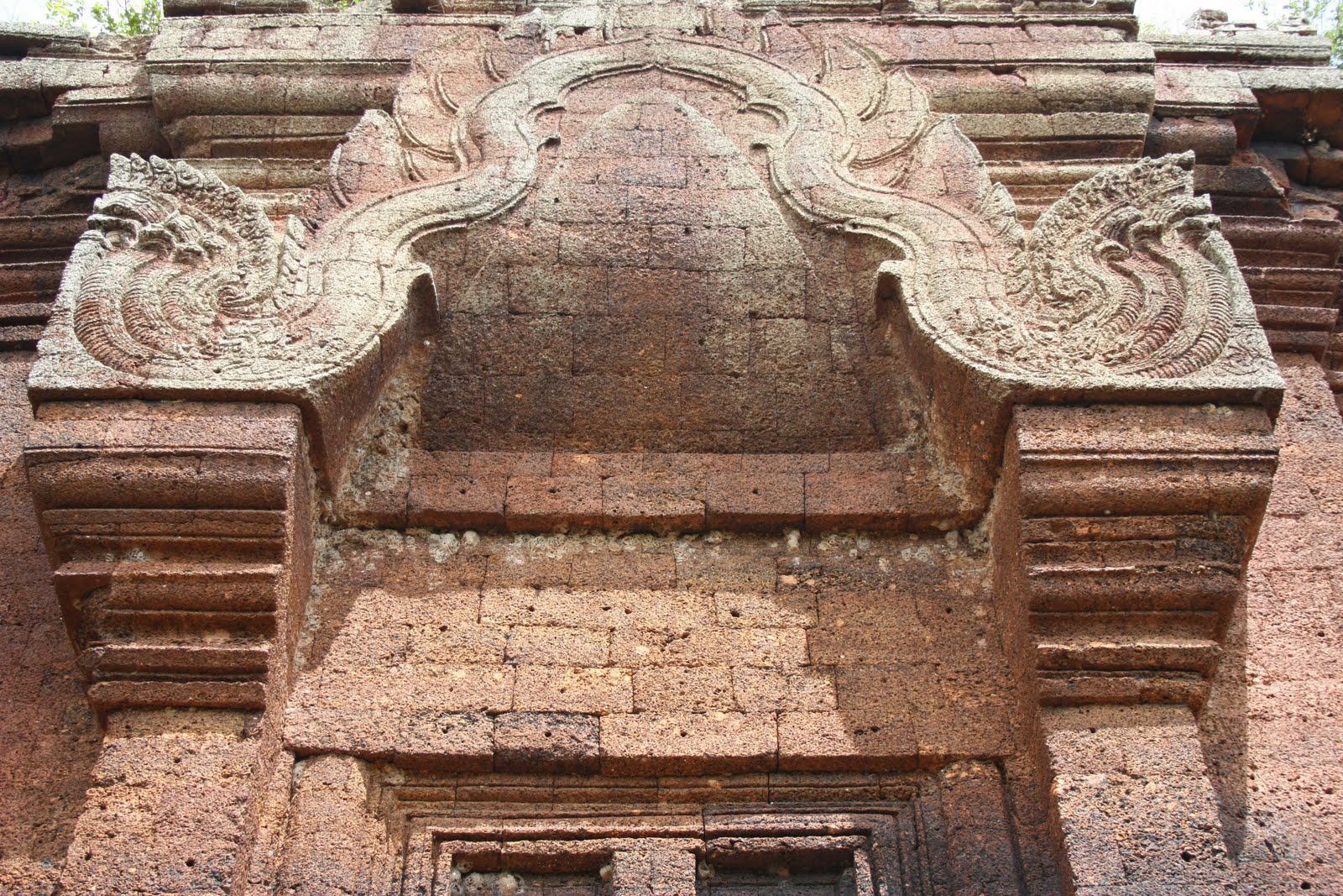 SOKUN: Phnom Da Temple_Angkor Borey