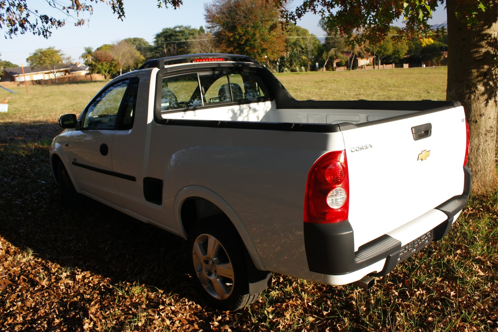Five Cents Motoring: Chevrolet Corsa Utility