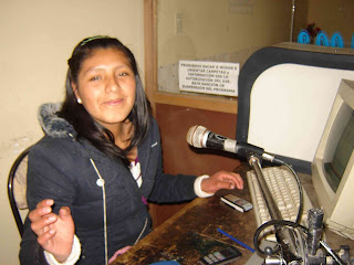 90.3 Vida y Esperanza: Mas fotos de los locutores de la radio.