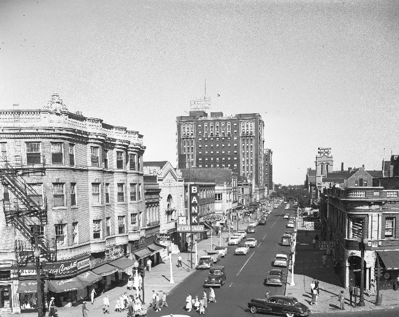 Uptown Chicago History: Wilson and Broadway from the El Tracks, 1955