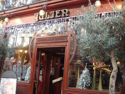 stuffycheaks: Restaurant Julien, Paris