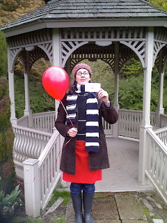 A Glimmer Of Hope Or Skin Or Light: Guest Artist Mimi Allen on Solo For ...