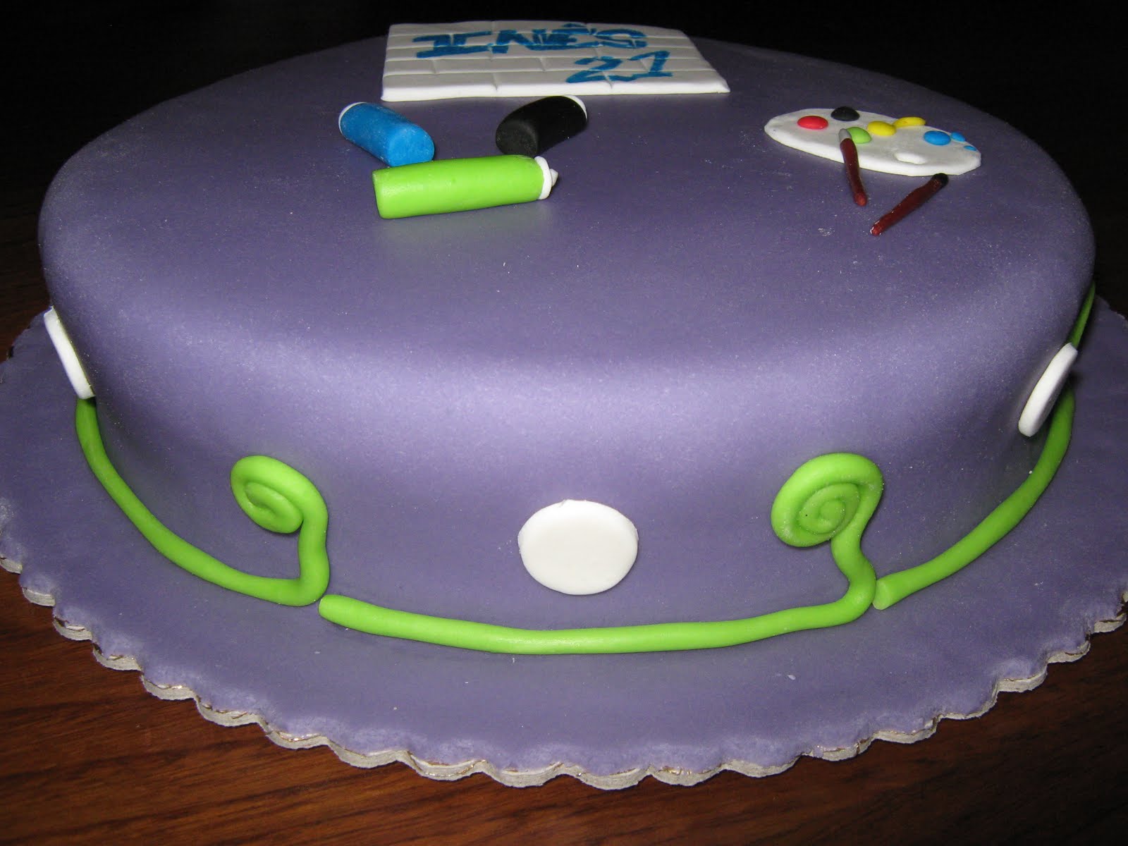 Bolo às Fatias: Bolo de Design da Inês