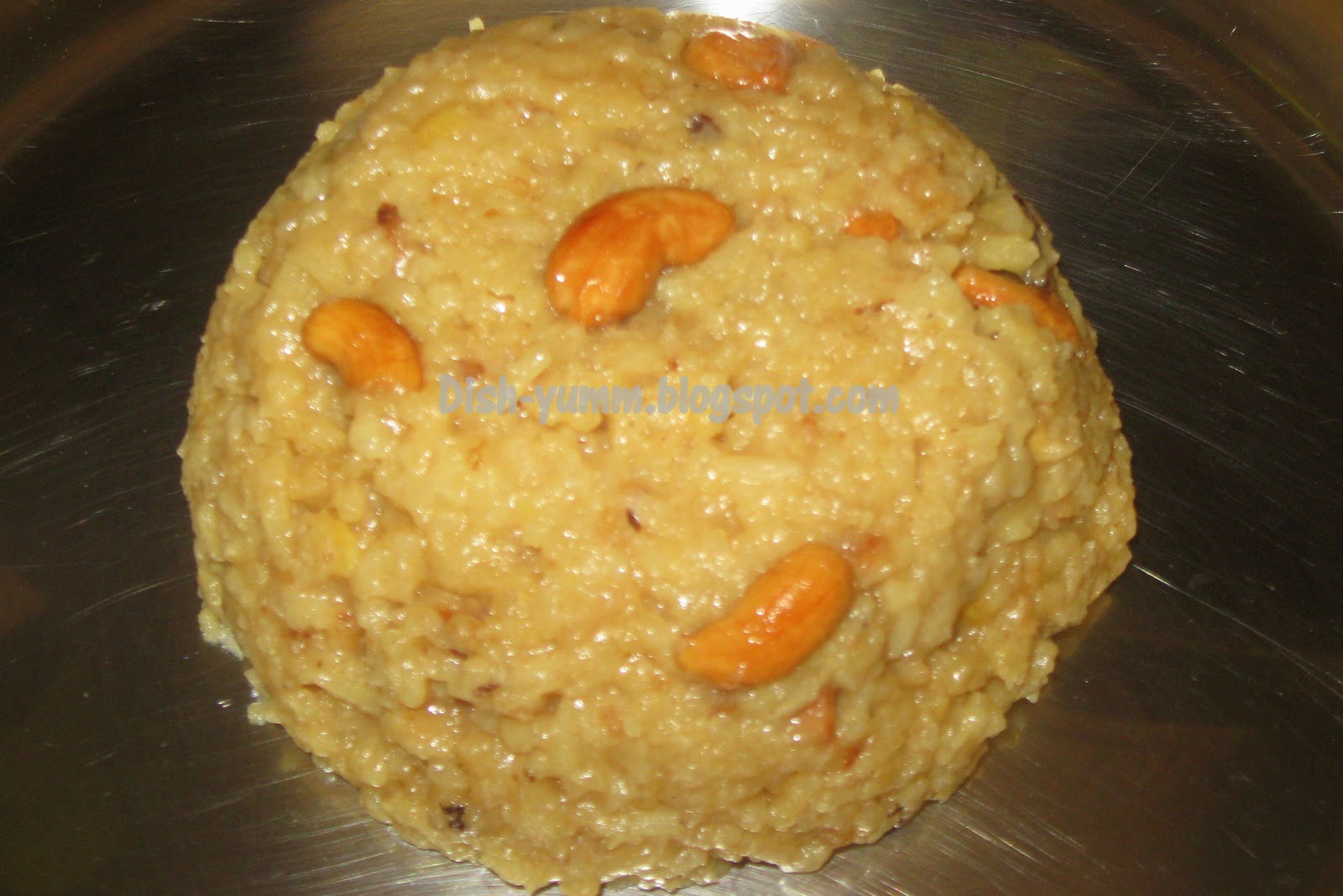 Dish-yumm!!!: Sakkarai Pongal/Sweet Rice Pudding..
