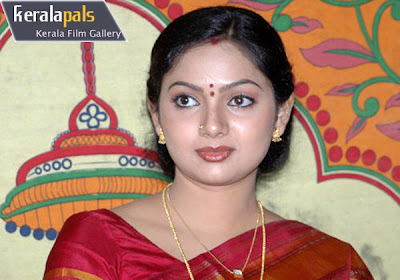 Hairstyle and Fashion: Samvrutha Sunil