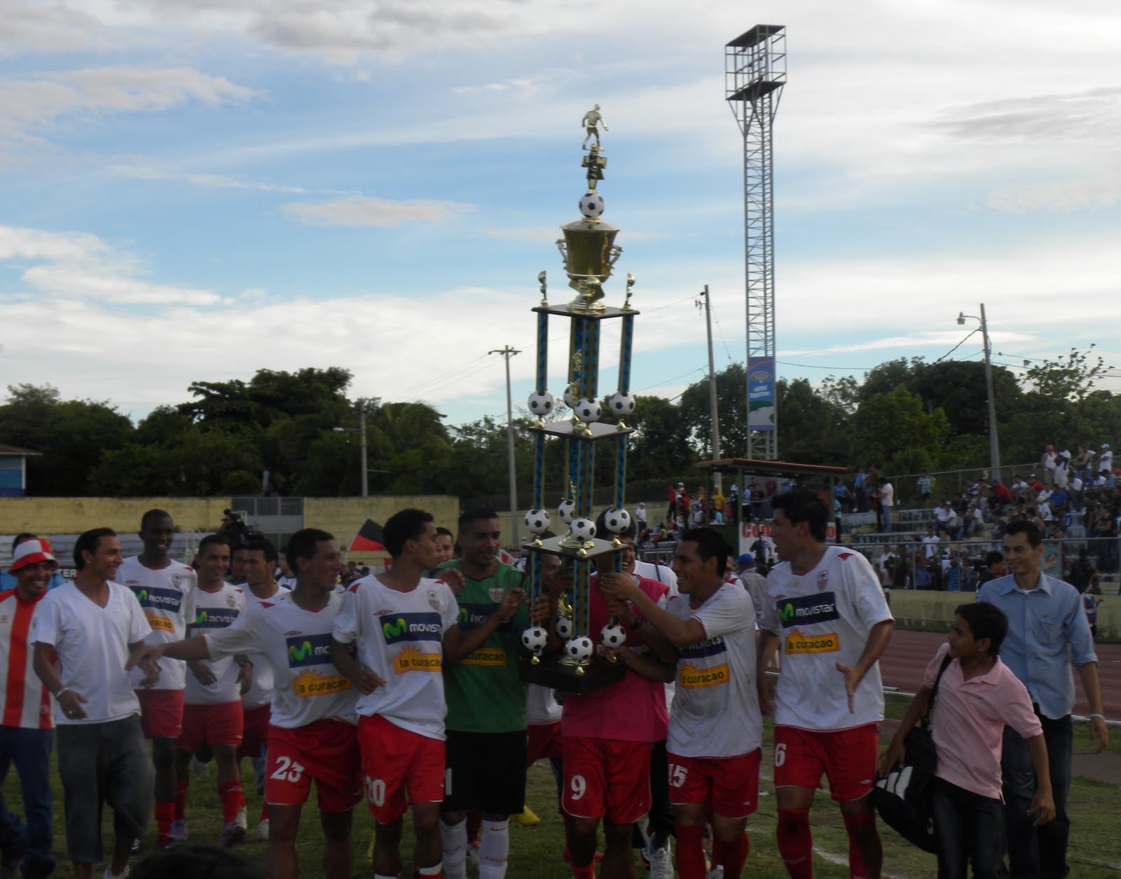 NOTIFUTGOL: 17 may 2010