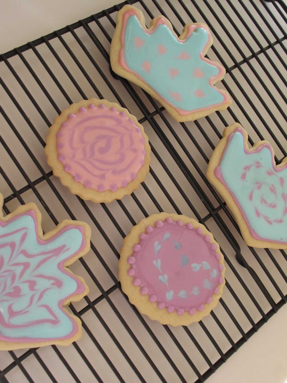 Princess Cookies With Royal Icing - Purple Chocolat Home