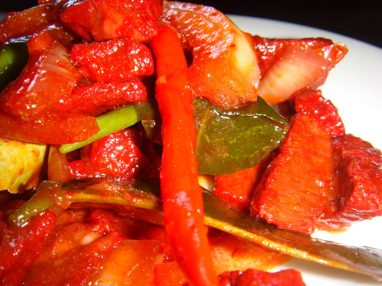 JINTAN MANIS: DAGING MASAK MERAH