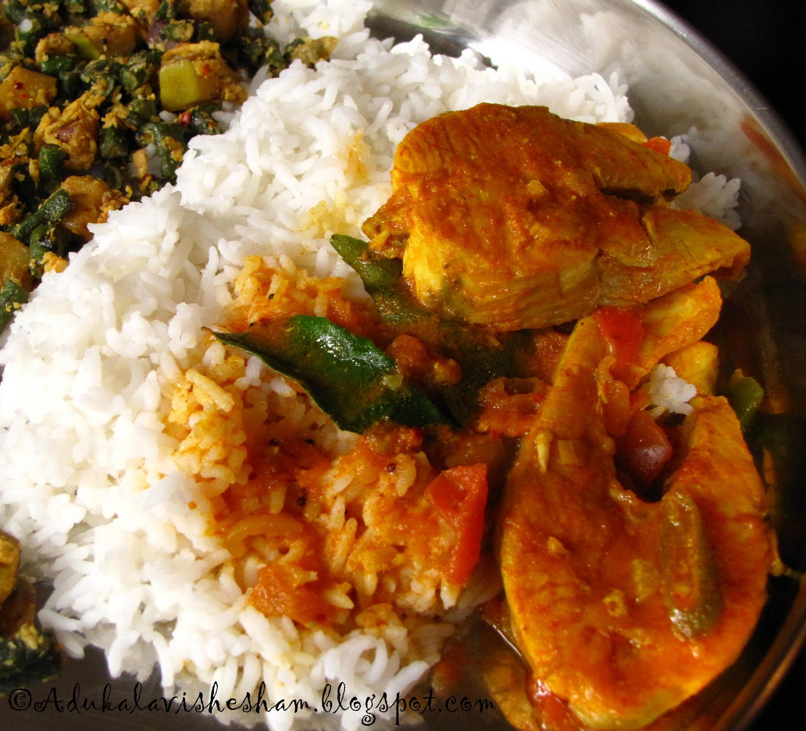Adukala Vishesham: Tomato Fish Curry