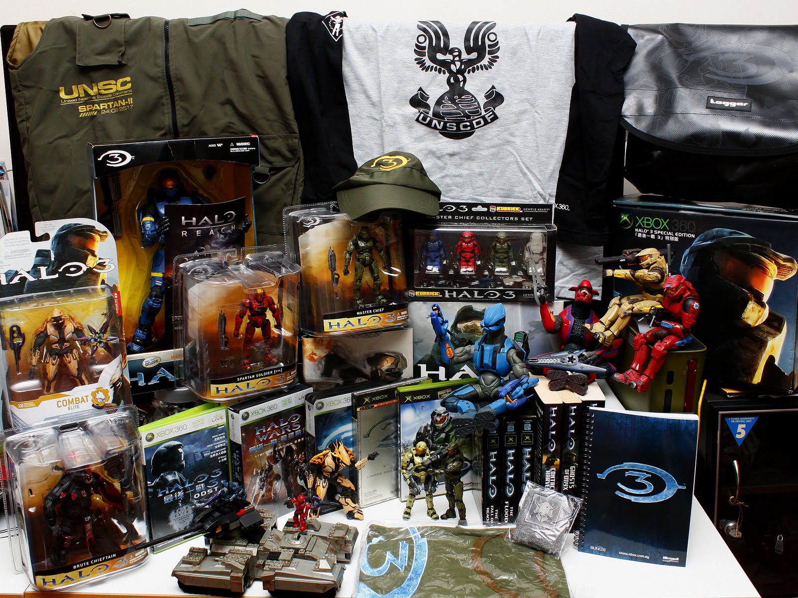 ben: My Halo Collection