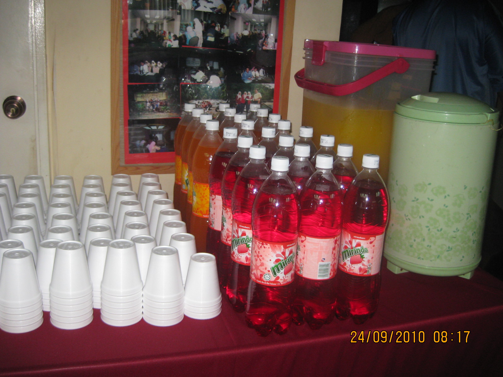 BuN 'n' BuTTeR StOrYLiNe: Menu JAMUAN HARI RAYA HQ CLUB