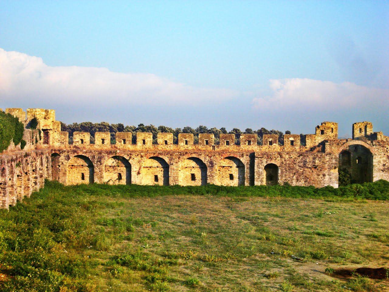 Ata të webit: Foto nga Shqiperia