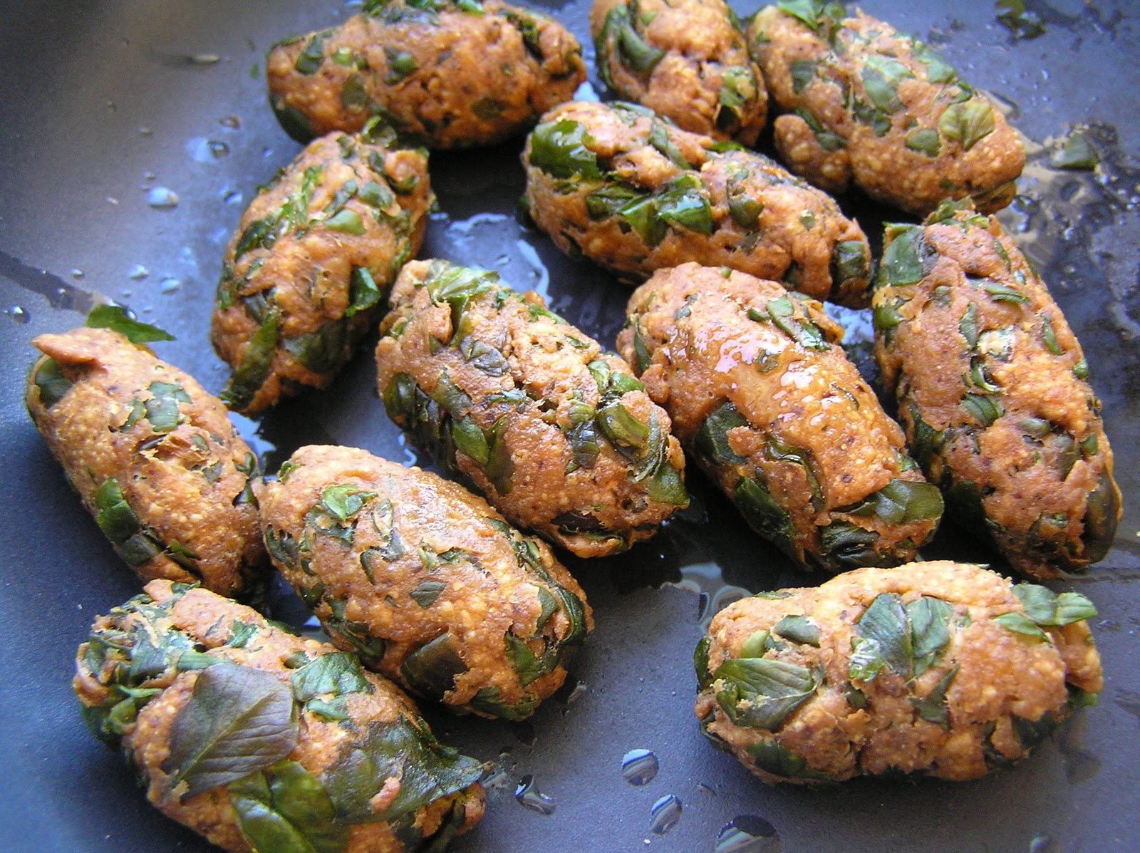 The Melting Pot: Methi Muthiya