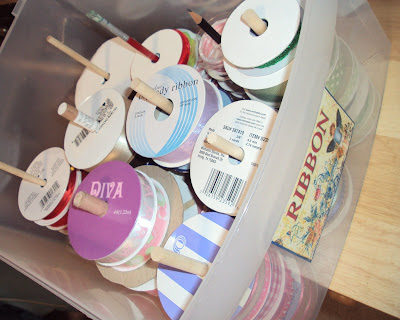 Life and Art with Glamma Fabulous: How to Make Ribbon Storage Posts