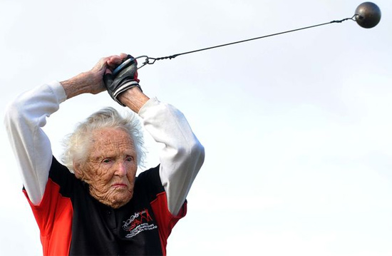Amazing People: Grandmas and Grandpas Olympic Games | Amazing Pictures ...