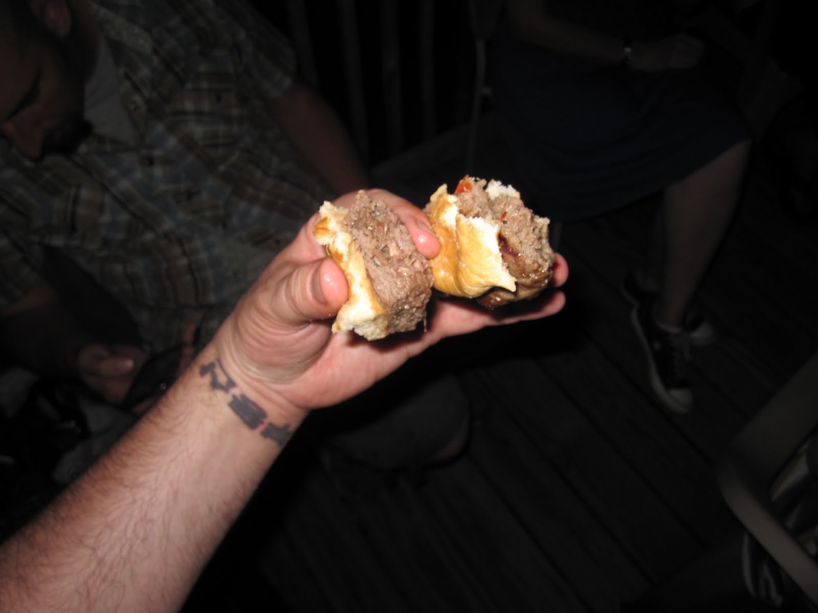 BuiltBurger – Custom Built Roof Top Crowd Pleasing | Burger Conquest