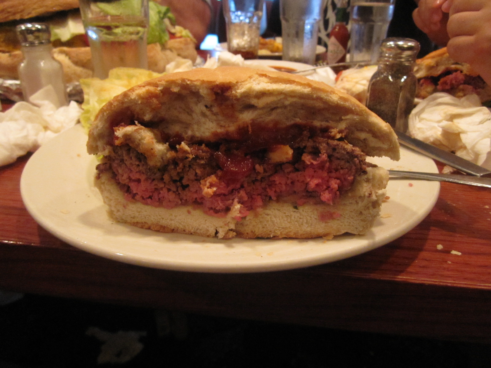 Clinton Station Diner – Burger Fame of the Ancient Greeks | Burger Conquest