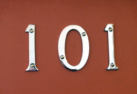 September 2010 - Frills 'n' Spills