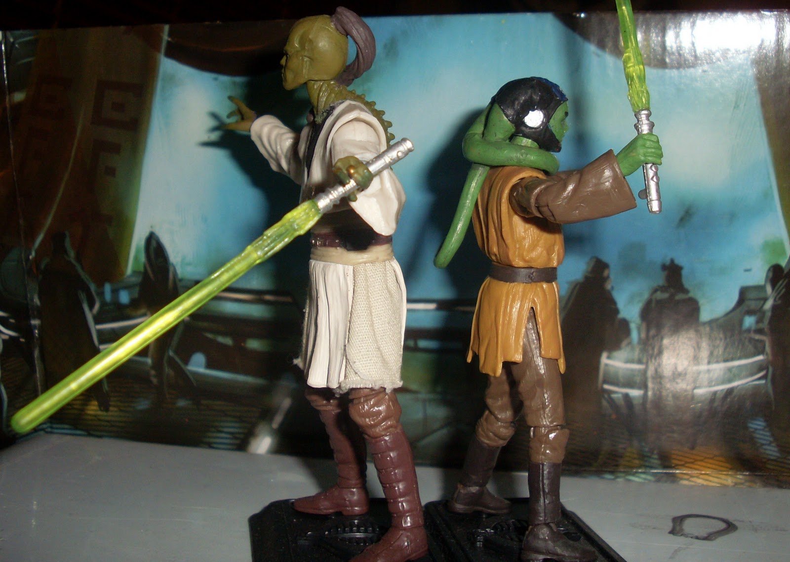 RustyCustoms: Falleen Jedi Knight Xraa Nakai And Twilek Padawan Liak ...