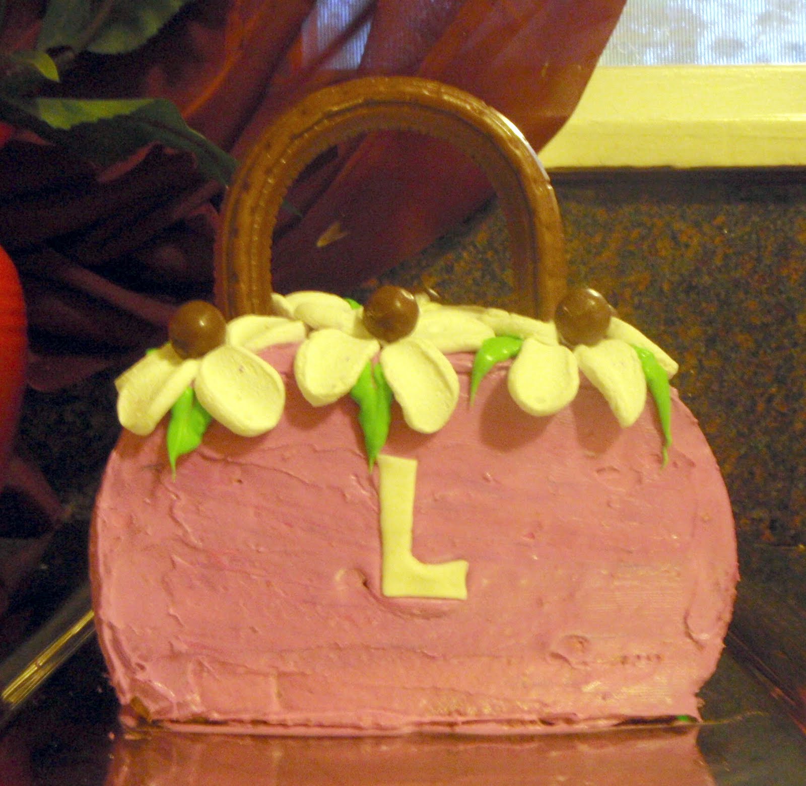 The Cake Story: Purse Cake