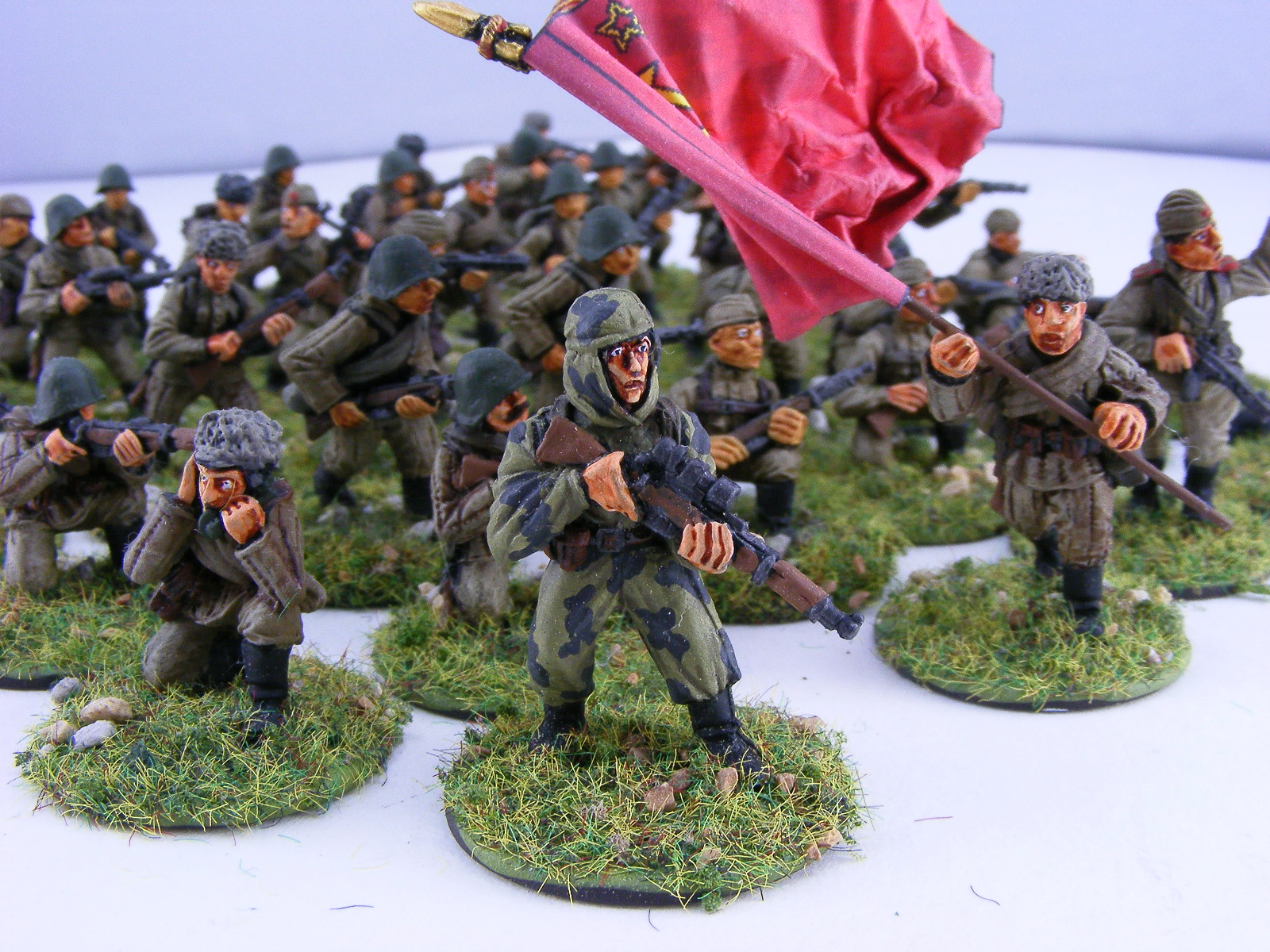 Evil Bob's Miniature Painting: 28mm WWII Soviets